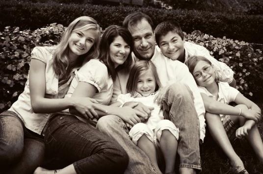 Supporting Women: The Stefanie Spielman Fund for Breast Cancer Research